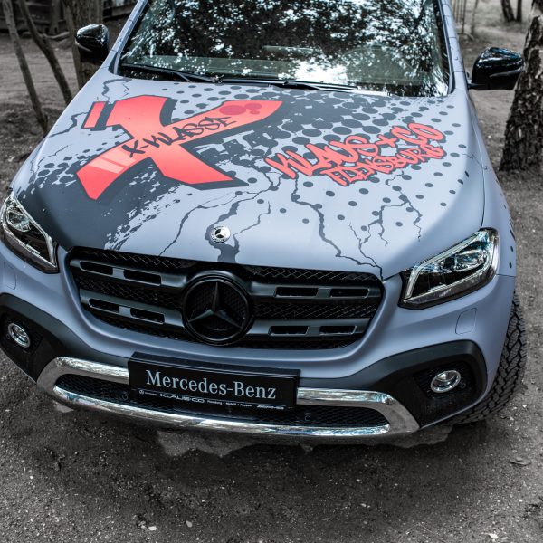 Graffiti Autobemalung für Mercedes Benz
